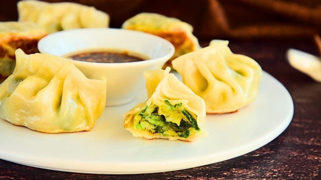 Feast on These 10 Popular Foods in Shanghai