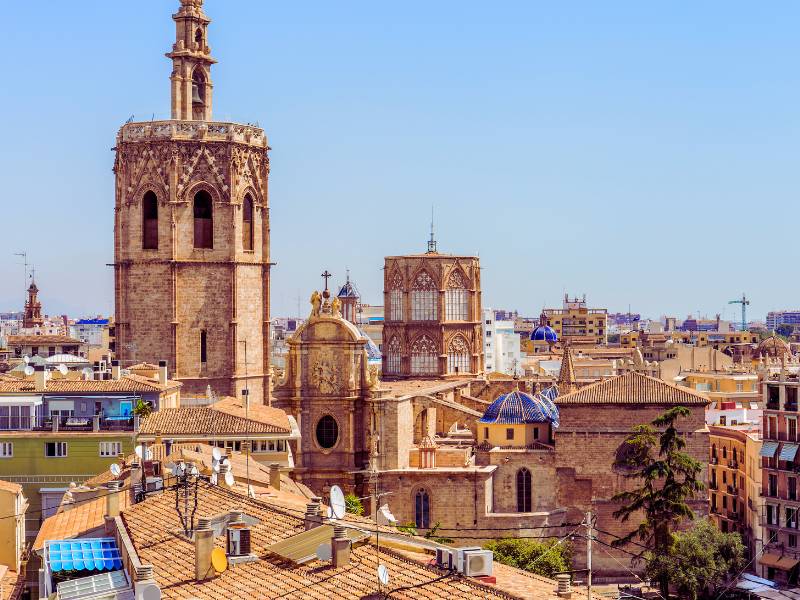 Valencia: The Ultimate Destination for Sun and Sand